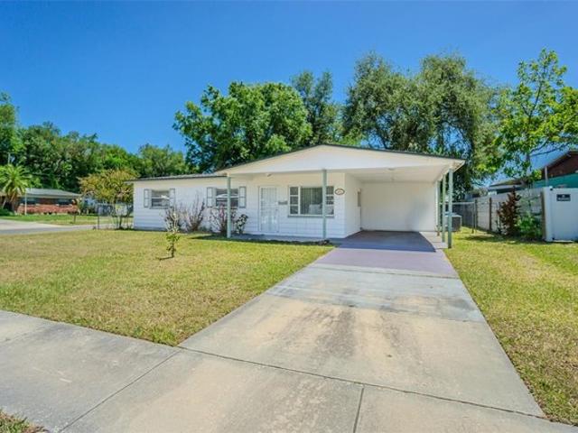 5617 Halifax Dr, Tampa, FL 33615