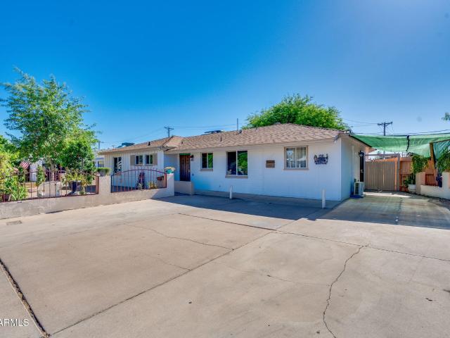 5618 N 35TH Drive