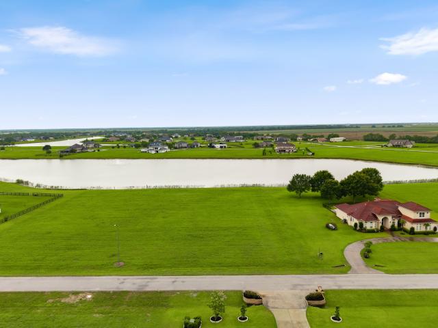5618 Brazos Lakes Drive