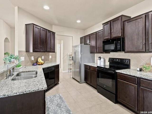 5618 Ivans Farm