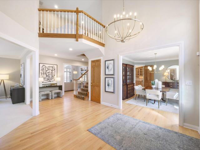 5618 S Park Ave, Hinsdale, IL 60521 | MLS #12615 | Compass