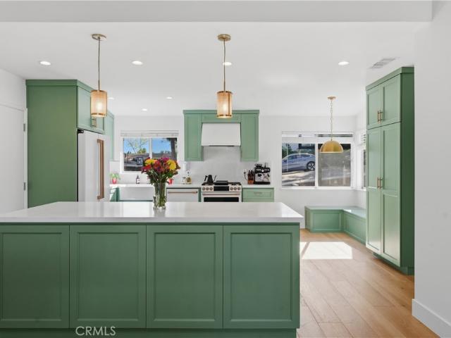 5618 Wilhelmina Ave, Woodland Hills, CA 91367 | MLS #SR26109