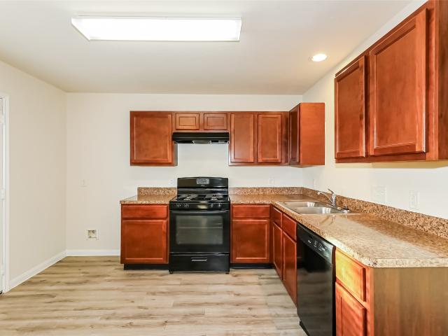 5619 Latta Plantation Drive