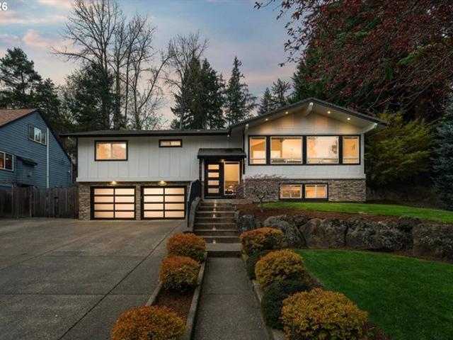 5619 SW Windsor Ct, Portland, OR 97221