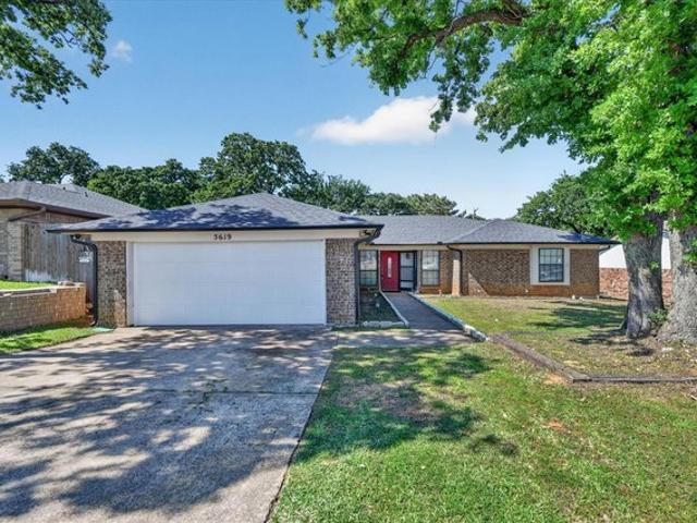 5619 Waterview Dr, Arlington, TX 76016