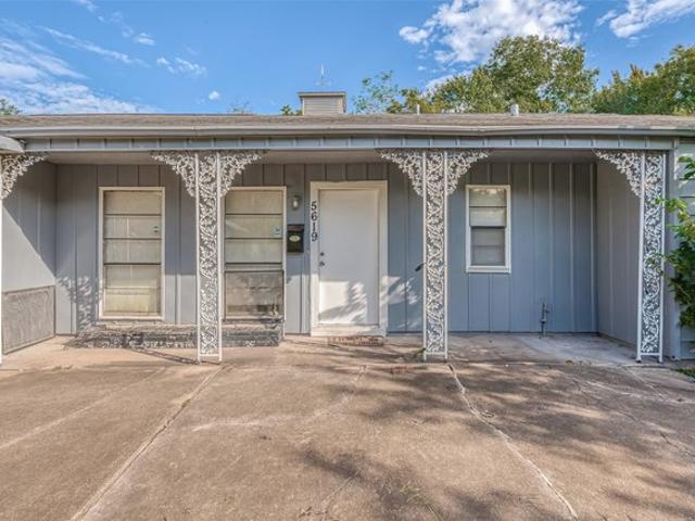 5619 Willow Glen Dr, Houston, TX 77033