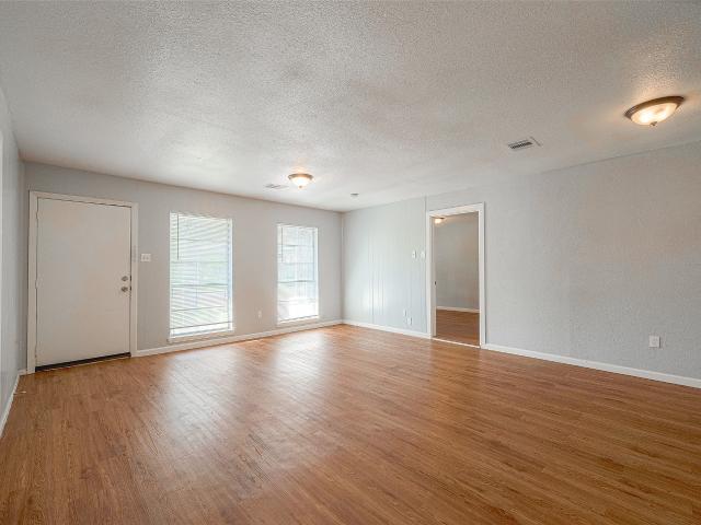5619 Willow Glen Drive