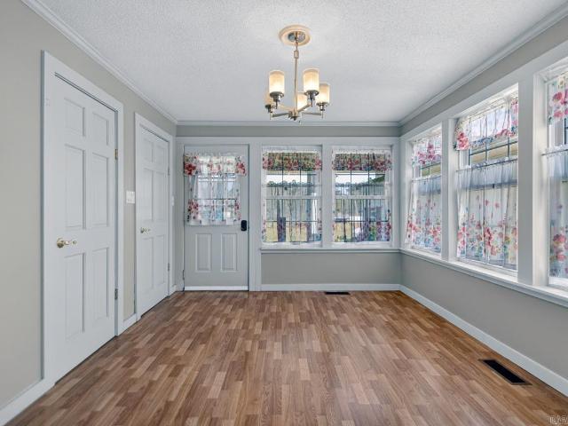 5610 E Sardis
