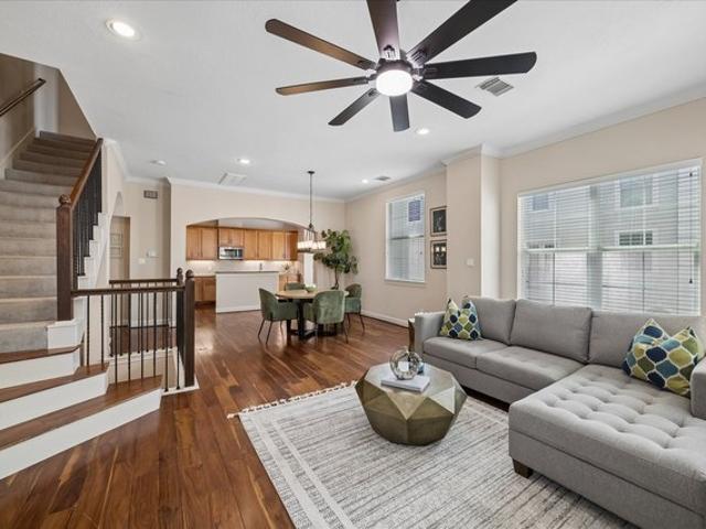 5610 Kiam St Unit B, Houston, TX 77007