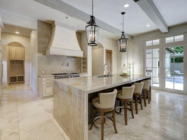 5610 Lynbrook Drive, Houston, US, TX