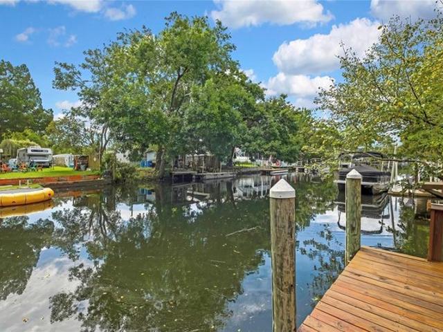5610 Ramada St, Weeki Wachee, FL 34607