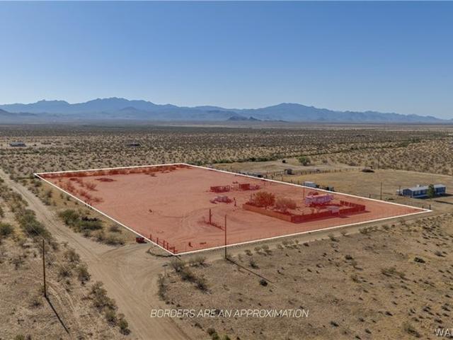 5610 W Unkar Dr, Golden Valley, AZ 86413