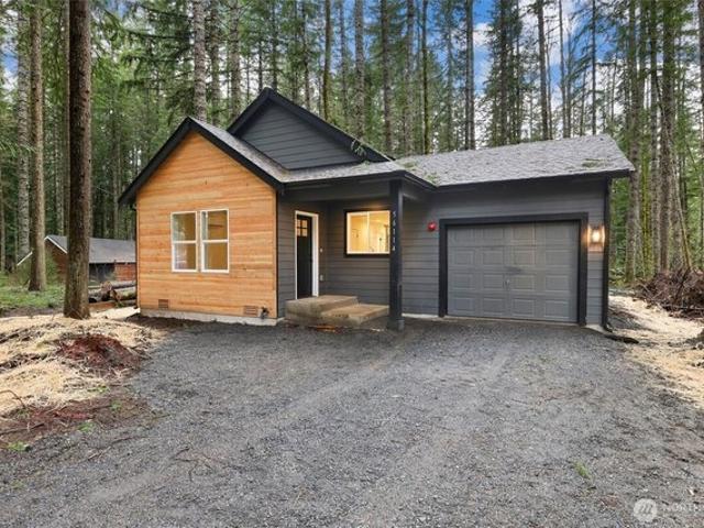 56114 rd Avenue Ct E, Ashford, WA 98304