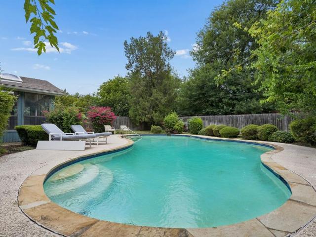 5611 Meletio Lane