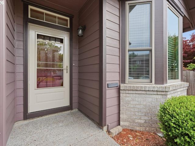 5611 NE 50TH PL