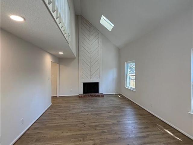 5611 Brandon BLVD
