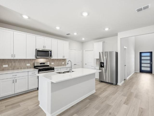 5611 Chasewood Dr, McKinney, TX 75071 | MLS #21175 | Compass