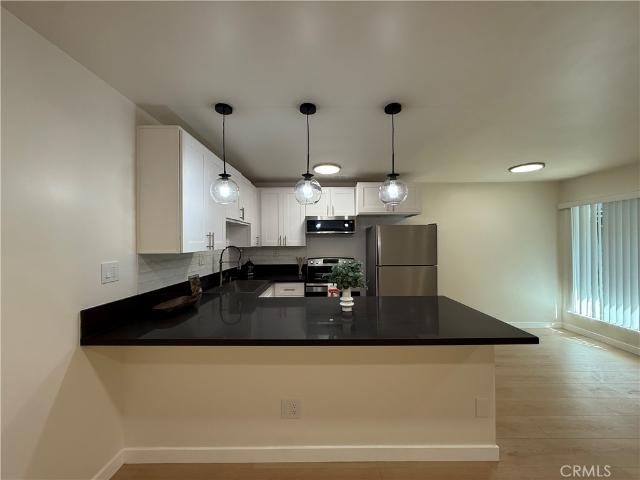 5611 Fulcher Ave, Unit 3, North Hollywood, CA 91601 | MLS #SR26084 | Compass