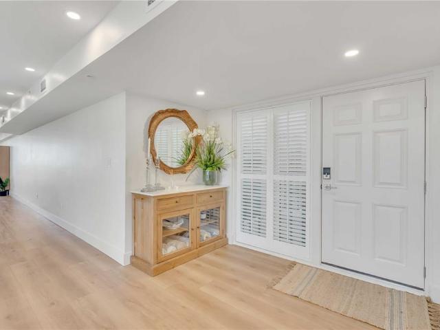 5611 Gulf of Mexico Dr, Unit 1, Longboat Key, FL 34228 | MLS #A4609
