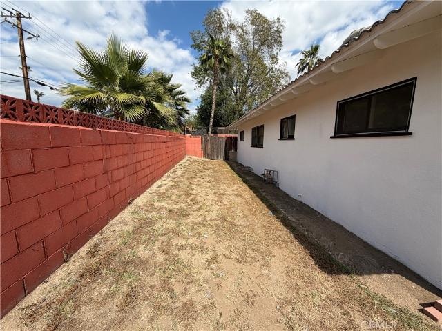 5611 Golondrina Drive