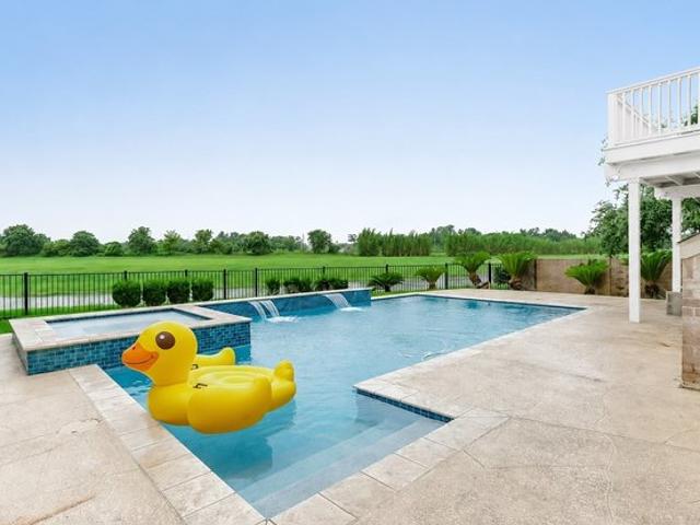 5611 Horseshoe Fls, Missouri City, TX 77459