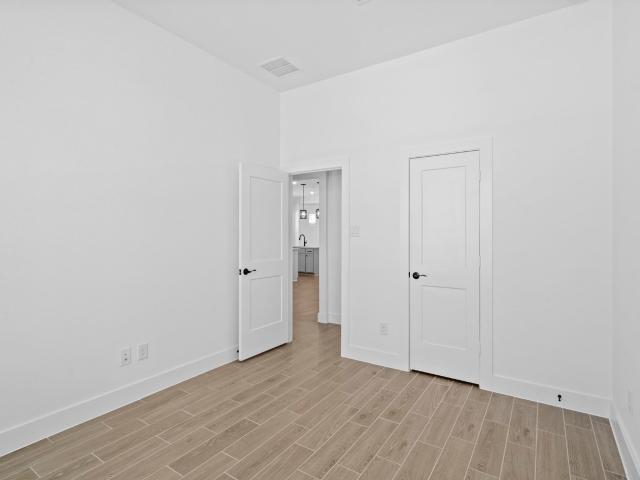 5611 Lighthouse Cove Lane
