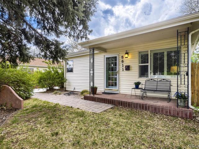 5611 S Hickory St, Littleton, CO 80120 | MLS #1696