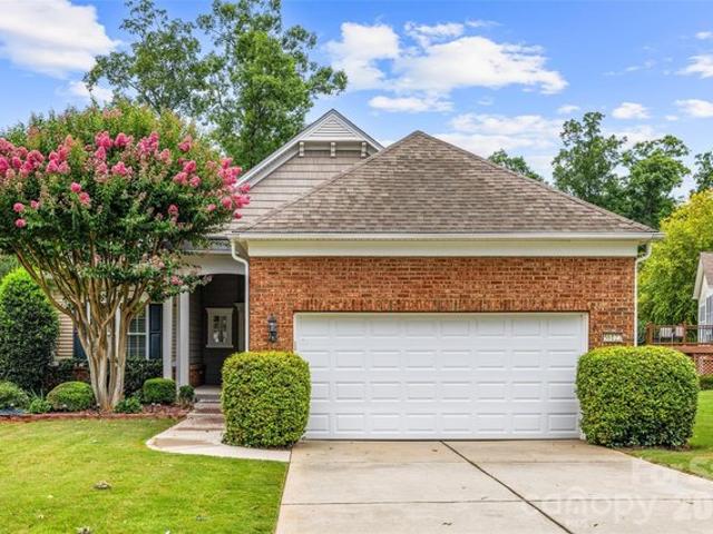 56122 Finches Ct, Fort Mill, SC 29707