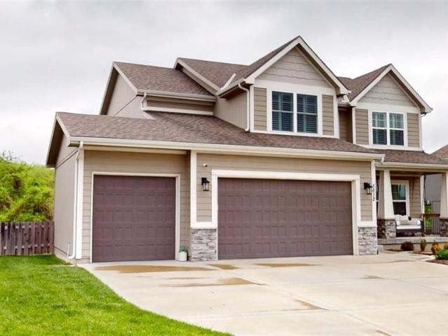 5612 NW 96th St, Kansas City, MO 64154 | MLS #2616 | Compass