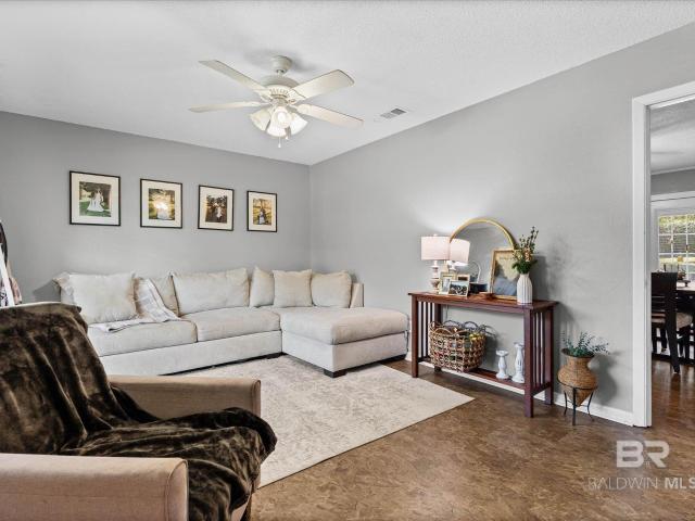 5612 N Vista Bonita Drive