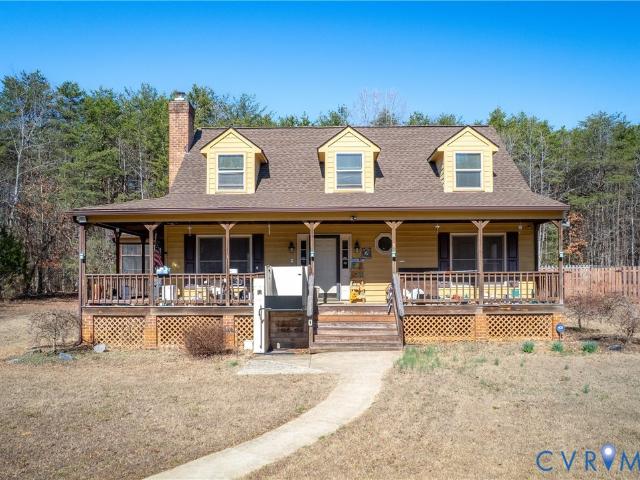 5612 Whitesell Rd, Louisa, VA 23093 | MLS #2605