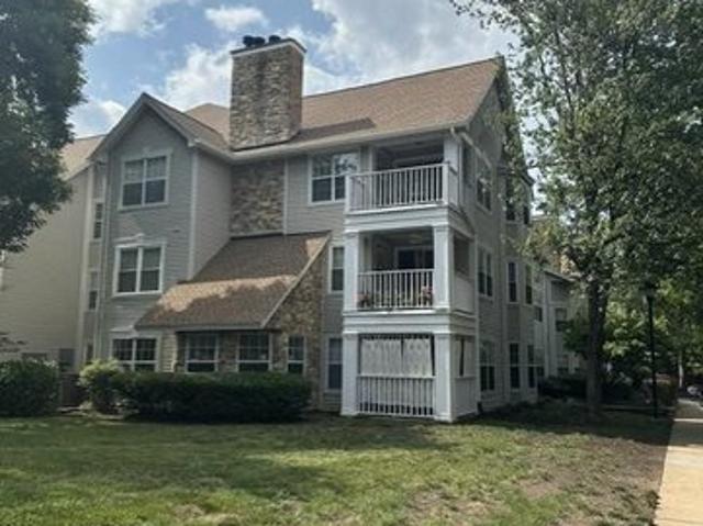 5612 Willoughby Newton Dr Unit 35, Centreville, VA 20120
