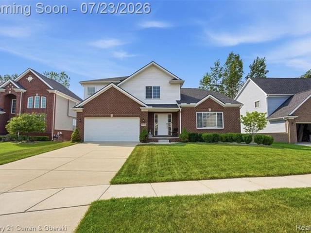 56130 Worlington Ln, Lyon Township, MI 48178