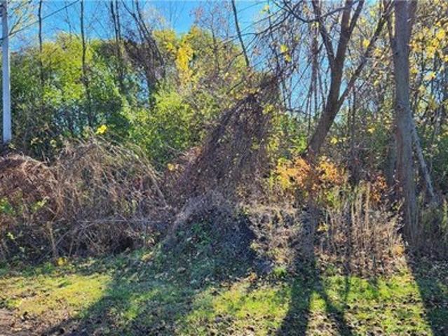 5613 Baker Ave, Niagara Falls, NY 14304