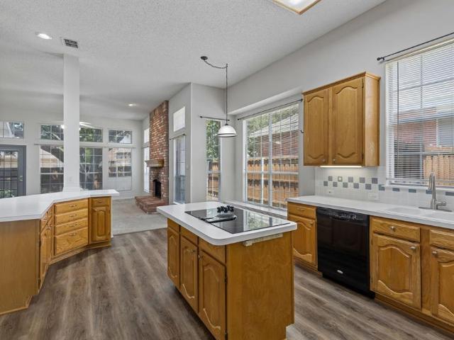 5613 Charleston Drive