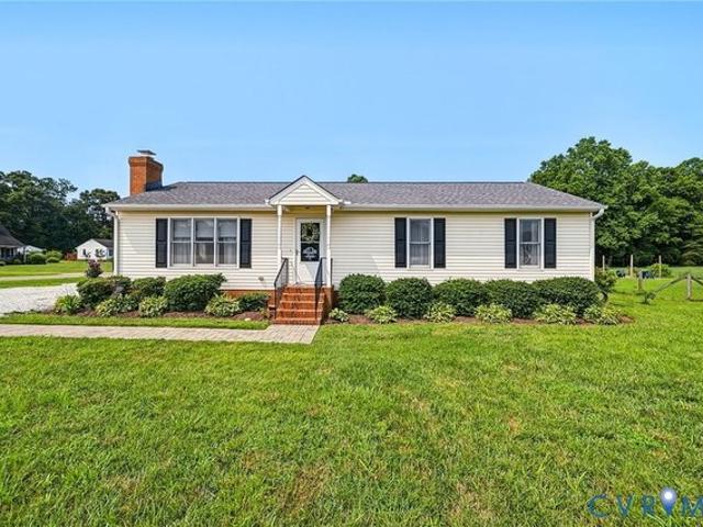 5613 Quinton Estates Dr, New Kent, VA 23141