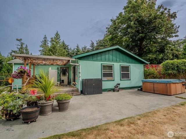 561 Cedar Hill Rd, Orcas Island, WA 98245