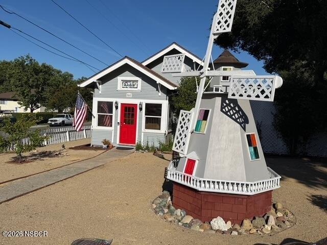 561 Alisal Rd, Solvang, CA 93463