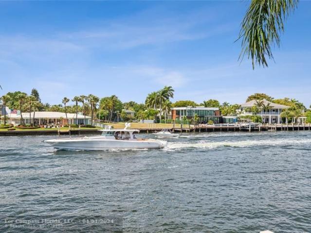 561 Bayshore Dr, 1 bed, 1 full bath