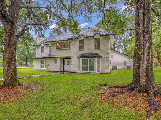 561 Brandon Rd, Conroe, TX 77302 | MLS #60551 | Compass