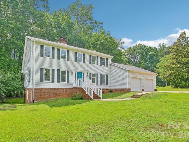561 Briarwood Road