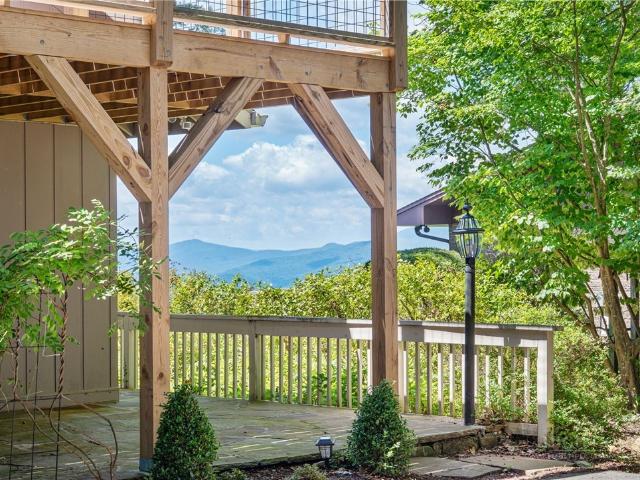 561 Green Hill Circle