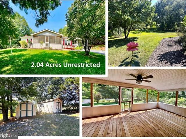 561 Oak Grove School Rd, Hedgesville, WV 25427