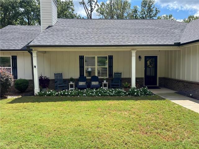 561 Oconee Ln, Commerce, GA 30529 | MLS #7770
