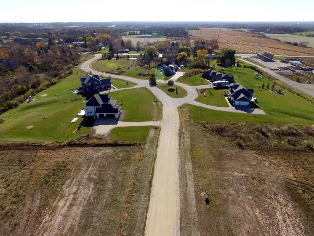 561 Meadow Breeze Ln, Grafton, WI 53024 | MLS #1936 | Compass