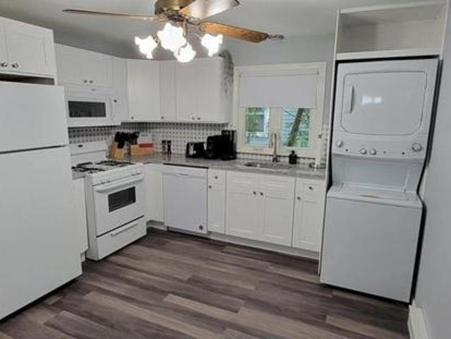 561 Middletown Ave #1, New Haven, CT 06511