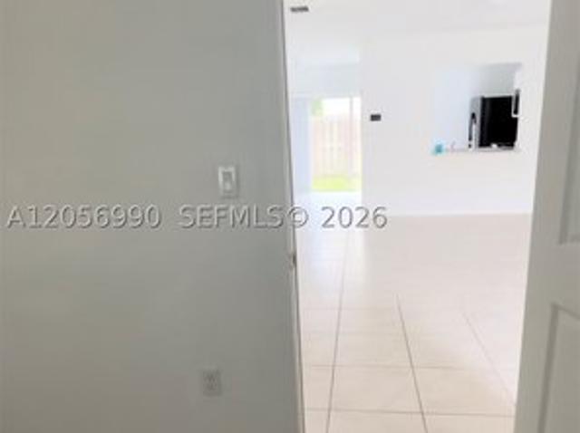561 NE 5th St, Florida City, FL 33034