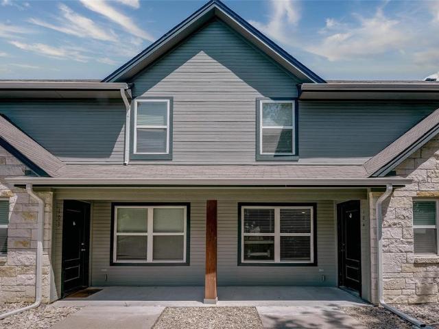 561 S Second