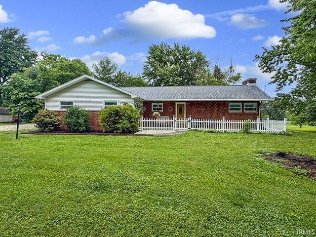 561 S State Road 57, Oakland City, IN 47660