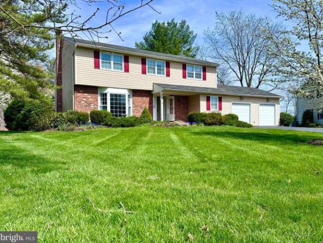 561 Sharon Rd, Colmar, PA 18915
